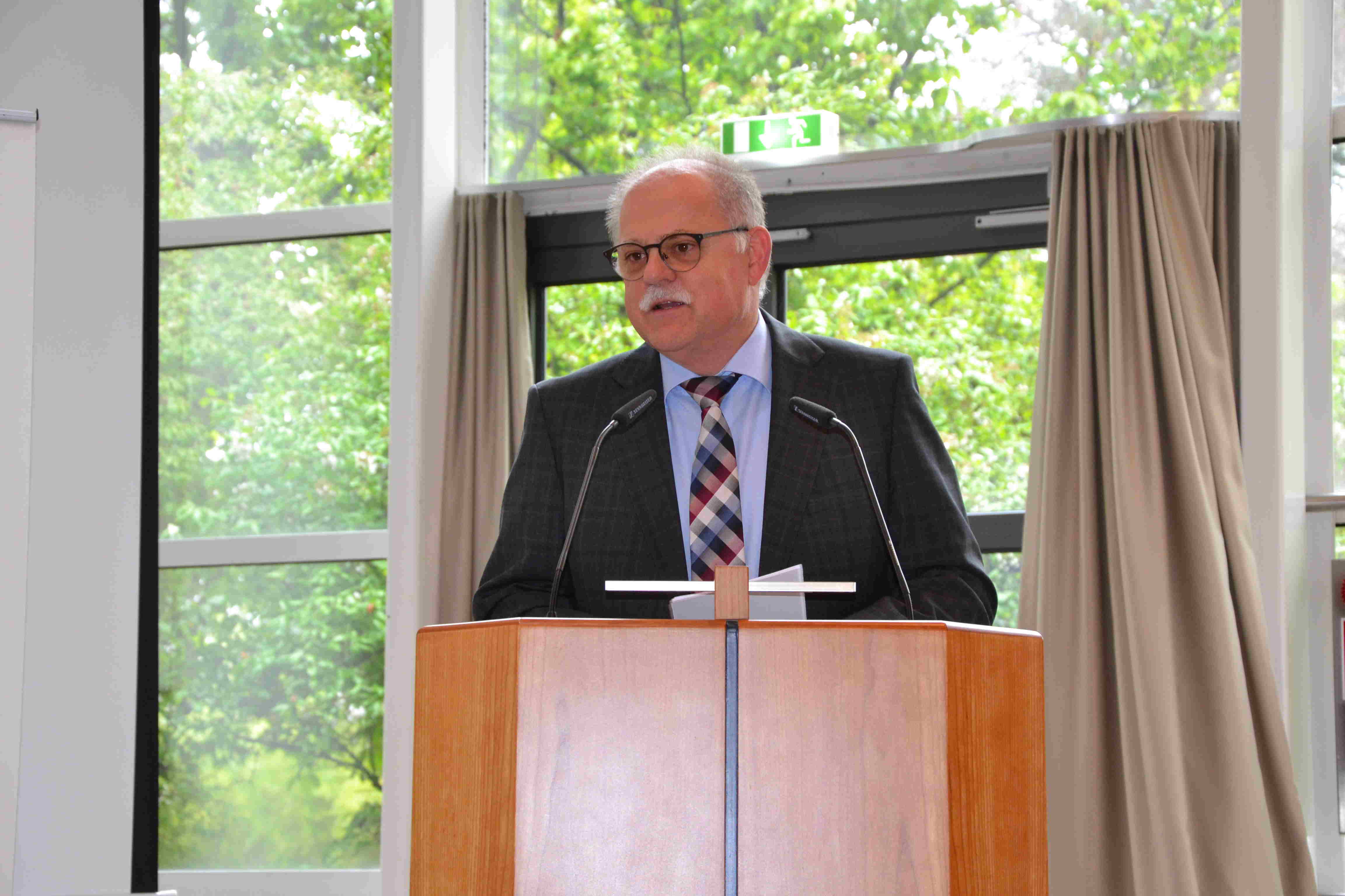 25 Jahre vdek-LV - Sozialminister Lucha: „Die vdek-Landesvertretung ist ...